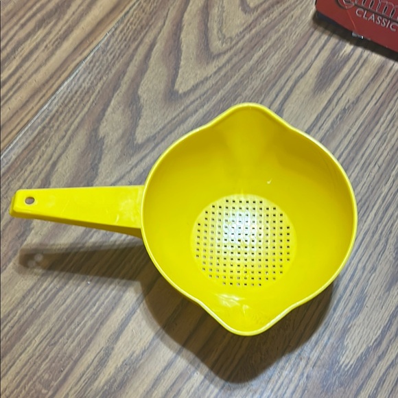 Tupperware | Kitchen | Vintage Tupperware Bright Yellow Strainer | Poshmark
